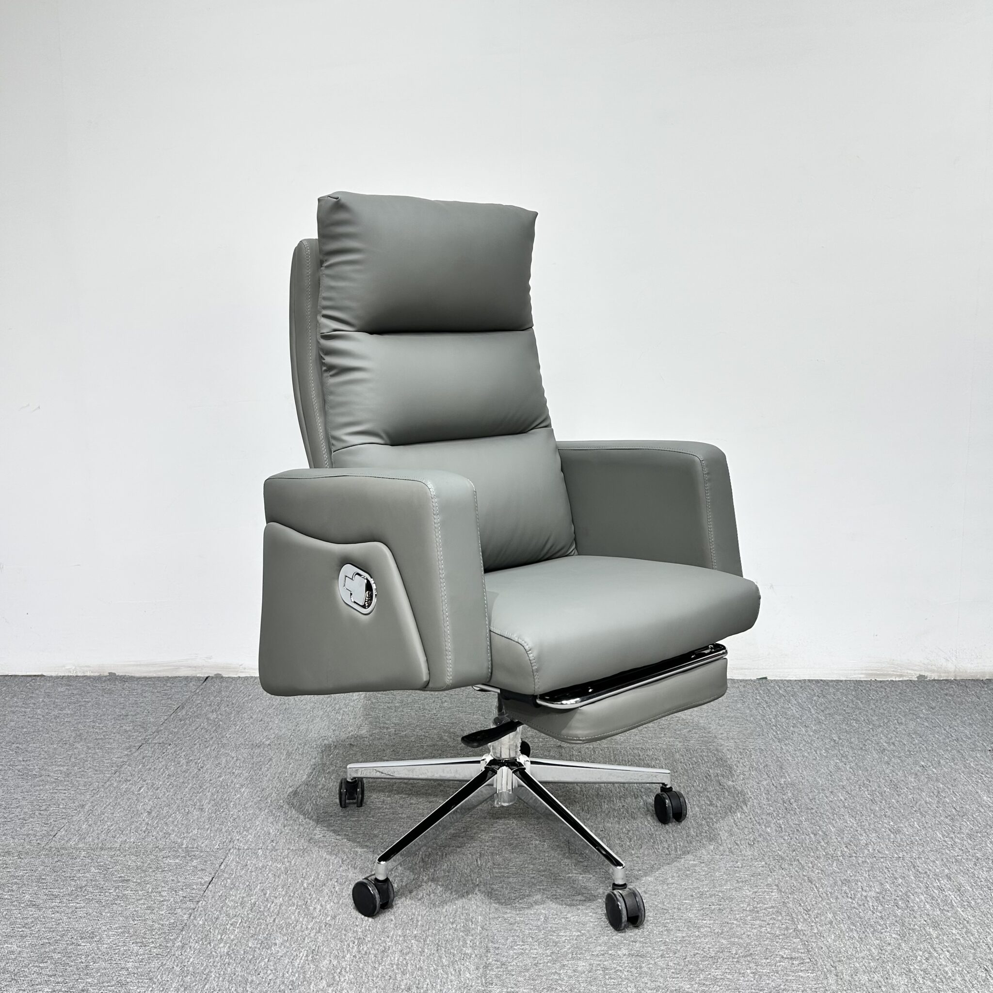 Executive Ergonomic Boss Office Chair - Furniture Mall -Furniture shop ...